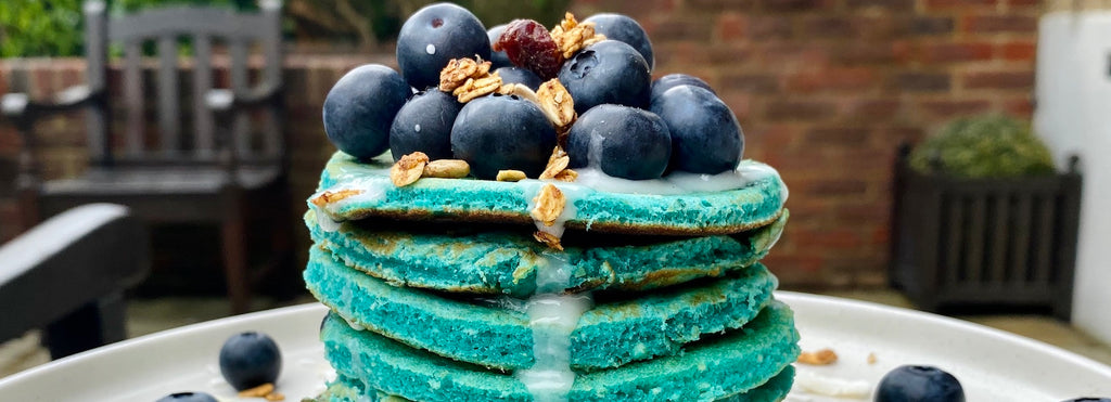 Blue Pancake Stack – Rollagranola